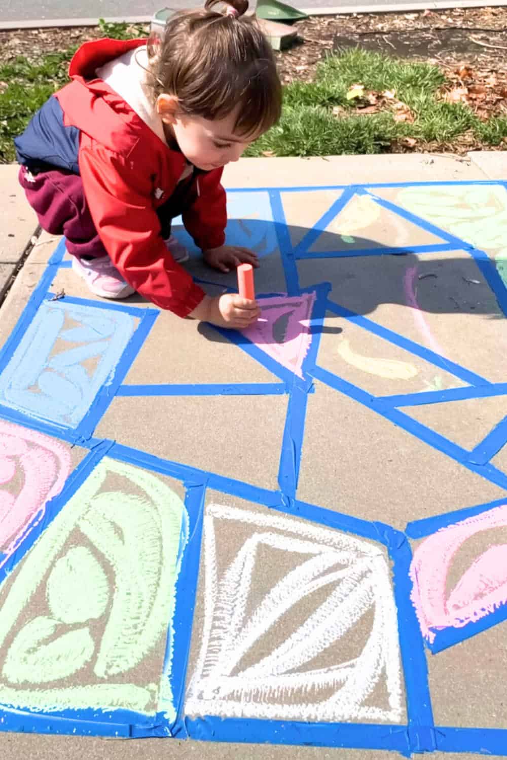 Cute Chalk Ideas for Toddlers (DIY, Art, Games and More)